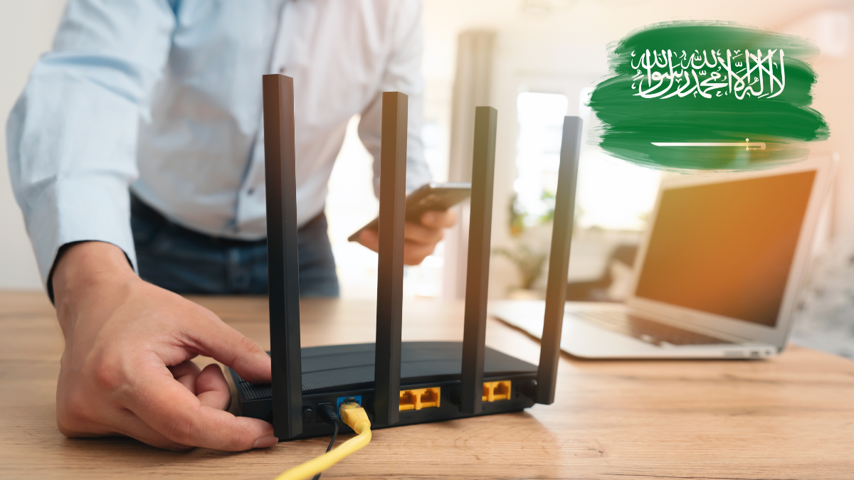 Home Internet in Saudi Arabia 2026: Fiber vs 5G Packages & Prices Compared